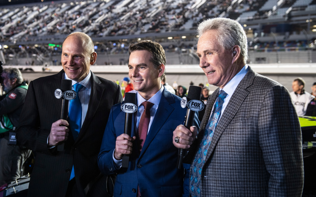 Special one-hour NASCAR RACE HUB: 75 YEARS OF RACING airs December 4 on ...
