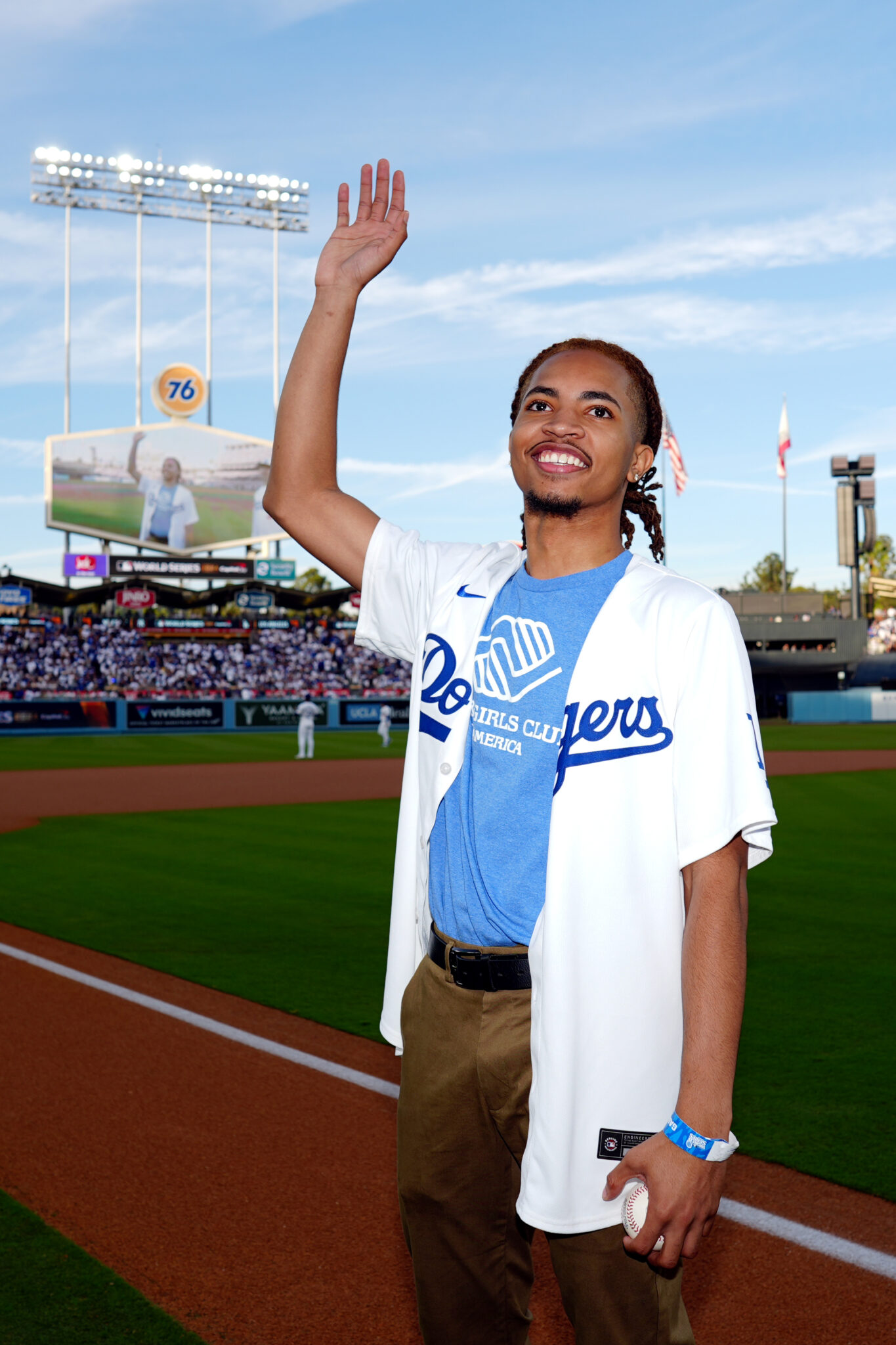 FOX Sports helps Boys & Girls Clubs 2024 National Youth of the Year ...